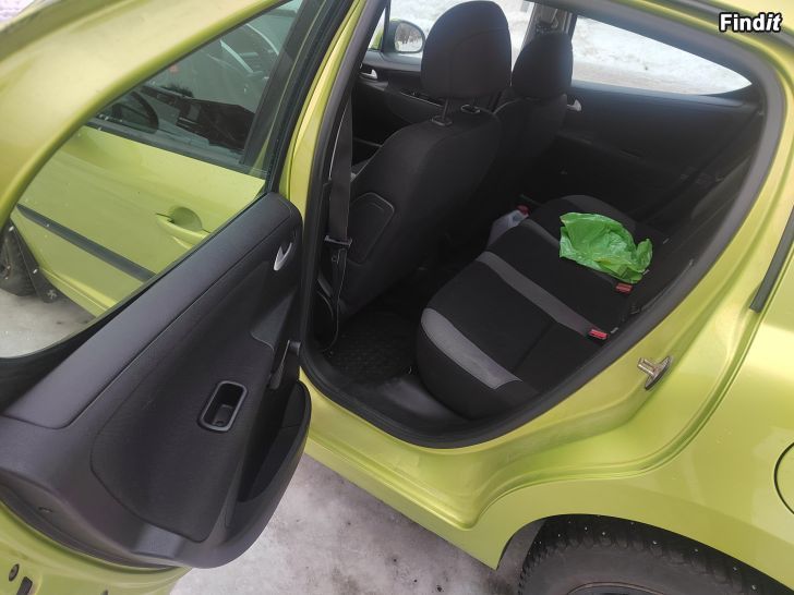 Myydään Peugeot 207 vm. 2006