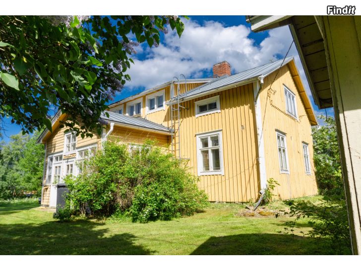 Säljes Stort fritidshus med stor potential i Munsala