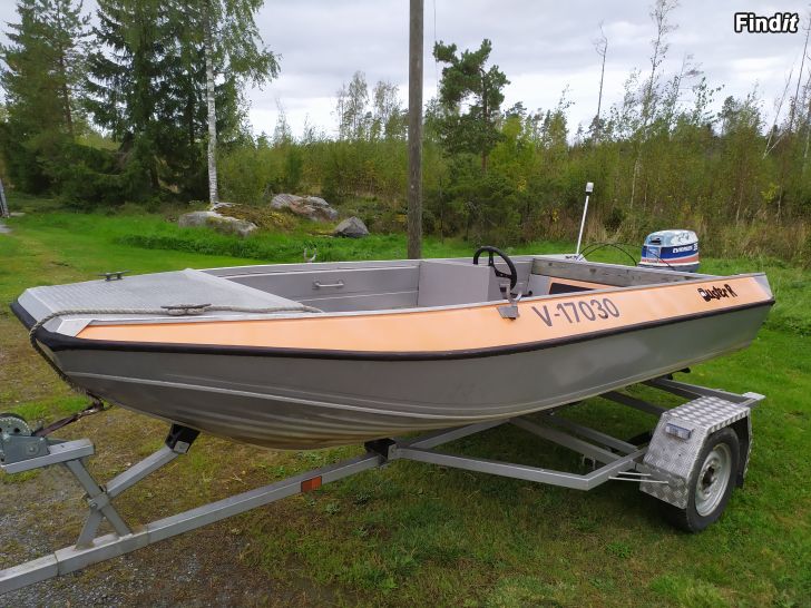 Myydään Buster R - utan motor