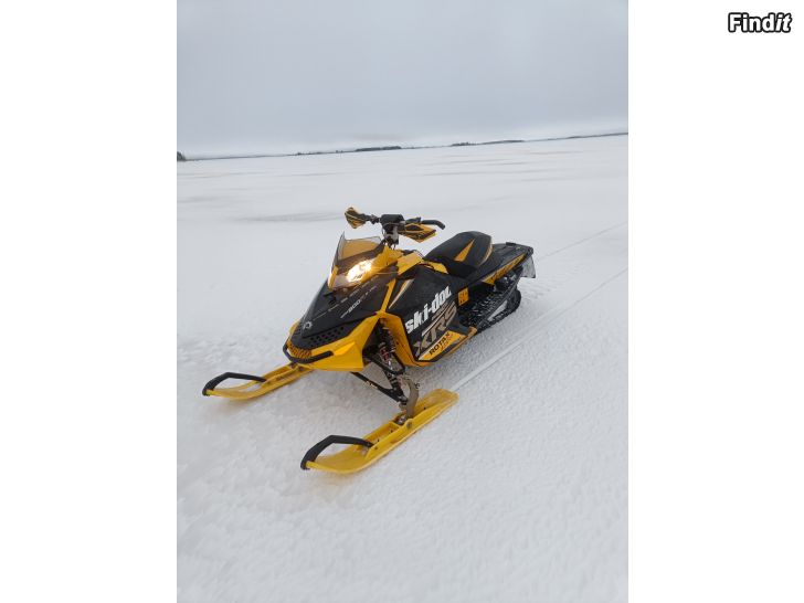 Säljes Ski-Doo MXZ 800r